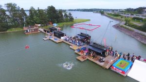 35389778_916956358483971_473164465257316352_n ~ Laguuni